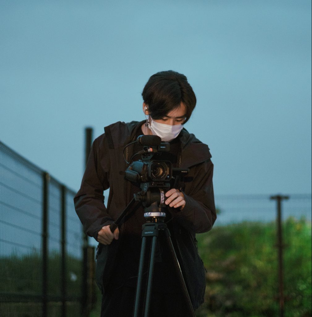 新卒未経験でクリエイターの道へ。映像ディレクターになるまでを振り返る 【入社エントリー】 | ZOOREL